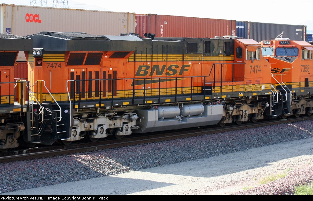 BNSF 7474